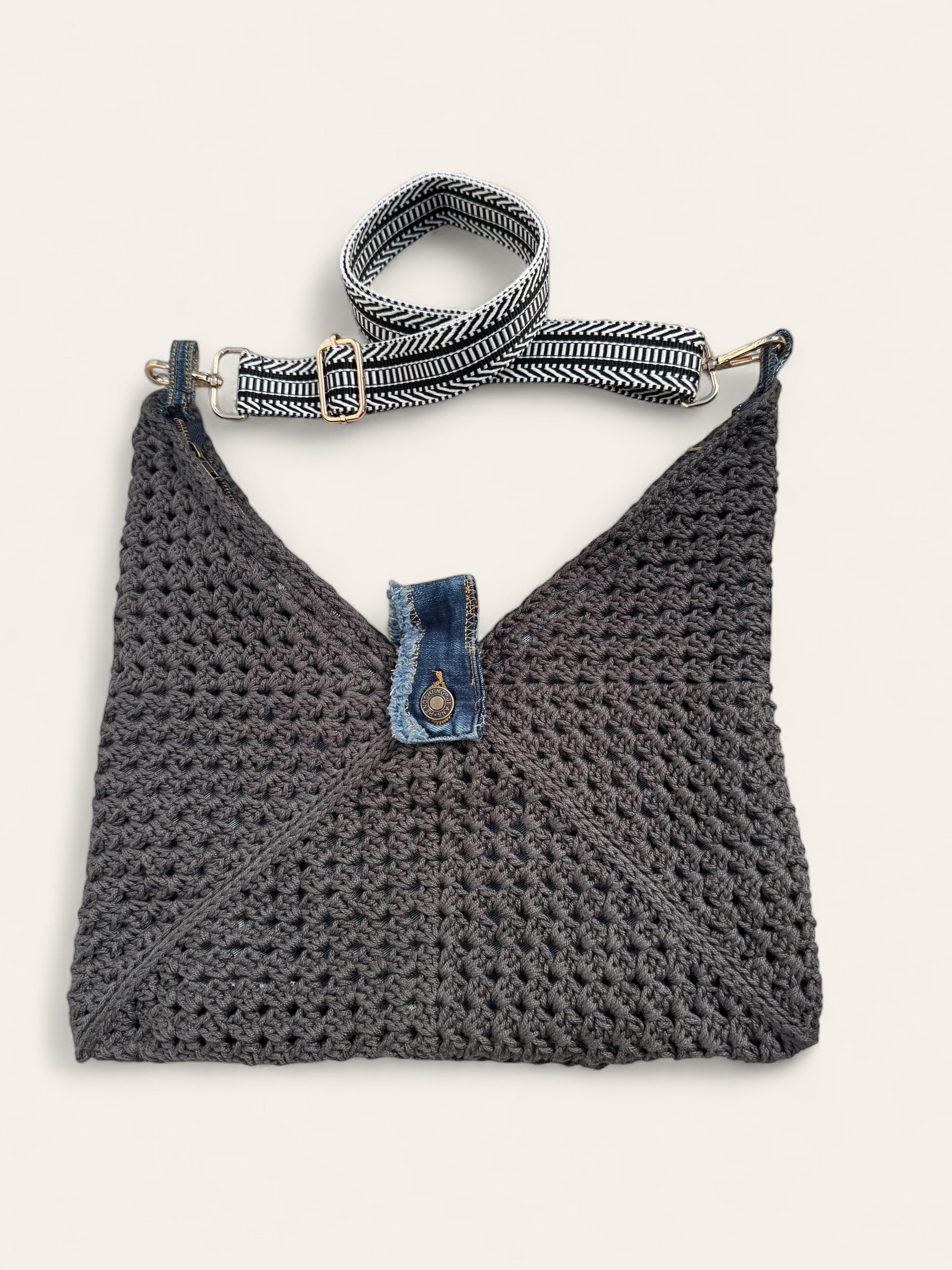 Cloud LUNA hand crochet bag – Unraveled Couture